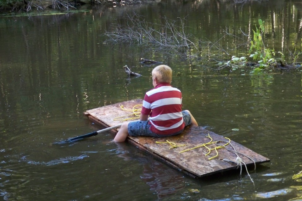 raft made from recycled materials - DIY