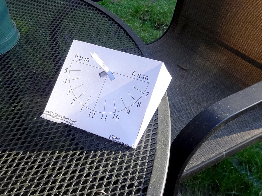 Paper Sundial - DIY